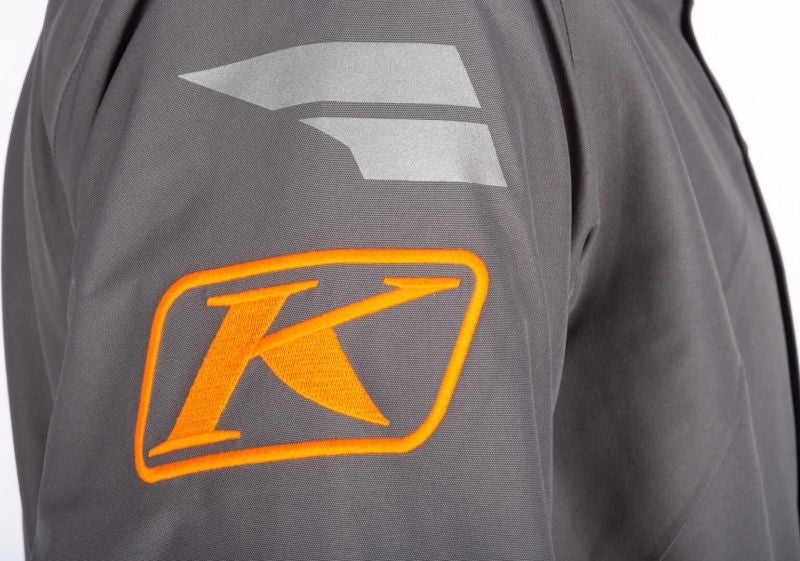 Klim Railslide ワンピーススノーモービルスーツ オレンジ/グレー FC‑Moto で購入できます